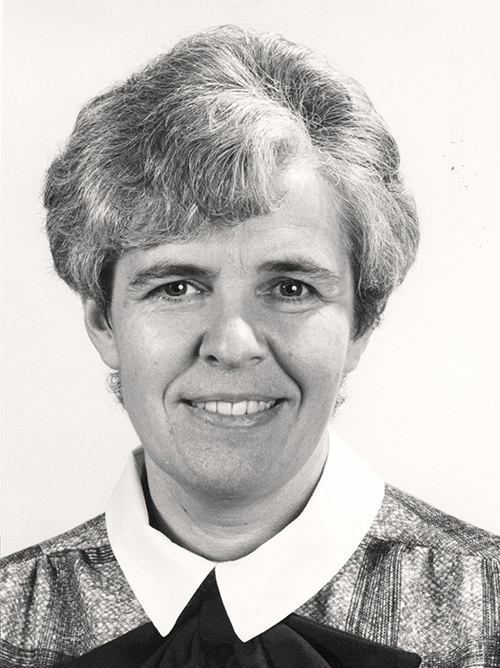 Biografi: Reiten, Agnes