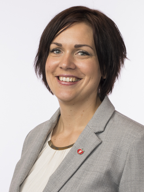 Biografi: Bruun-Gundersen, Åshild