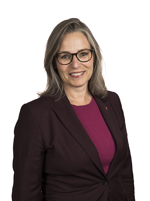 Biografi: Sundnes, Trine Lise