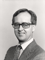 Biografi: Løken, Johan C.