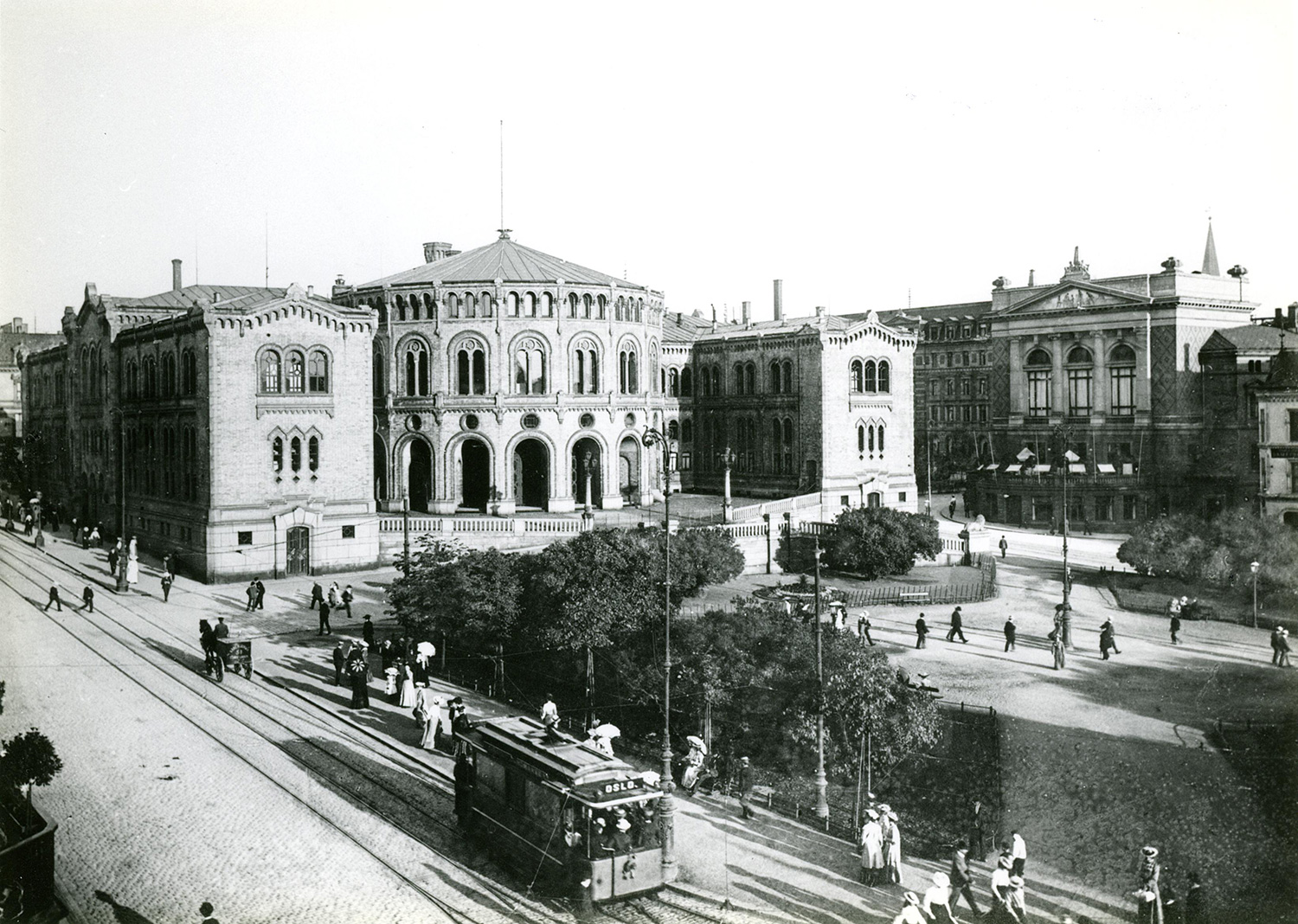 Stortingsbygningen ‒ en introduksjon - stortinget.no
