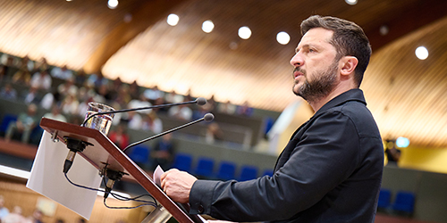 President Zelenskyj talte til PACE i Strasbourg - stortinget.no